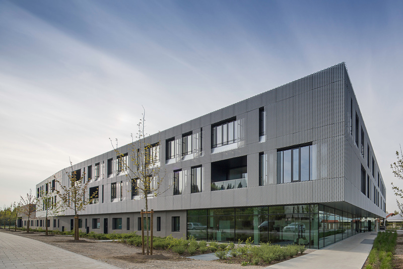 bogevischs buero: EOS Technologie- und Kundenzentrum